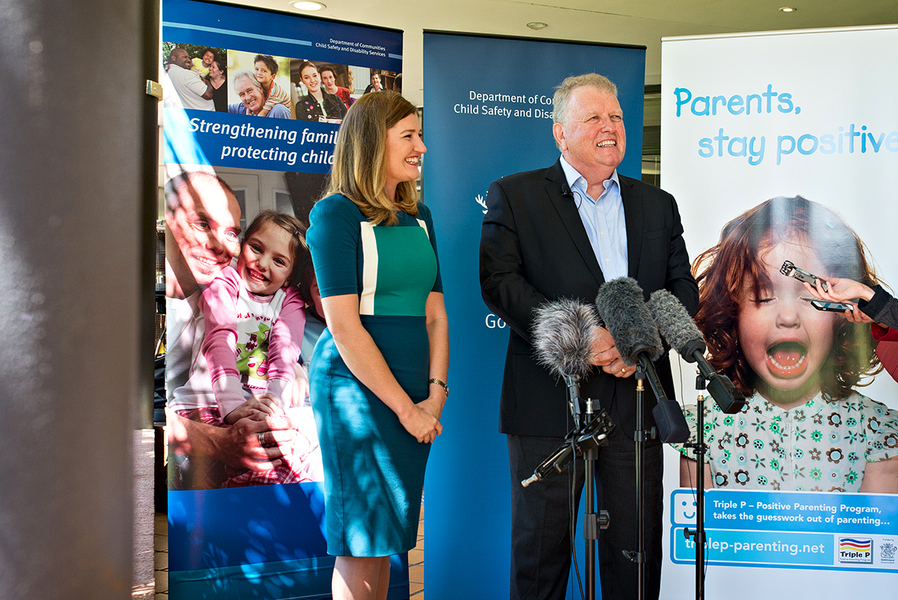 Parents flock to hear world’s best-researched parenting strategies ...